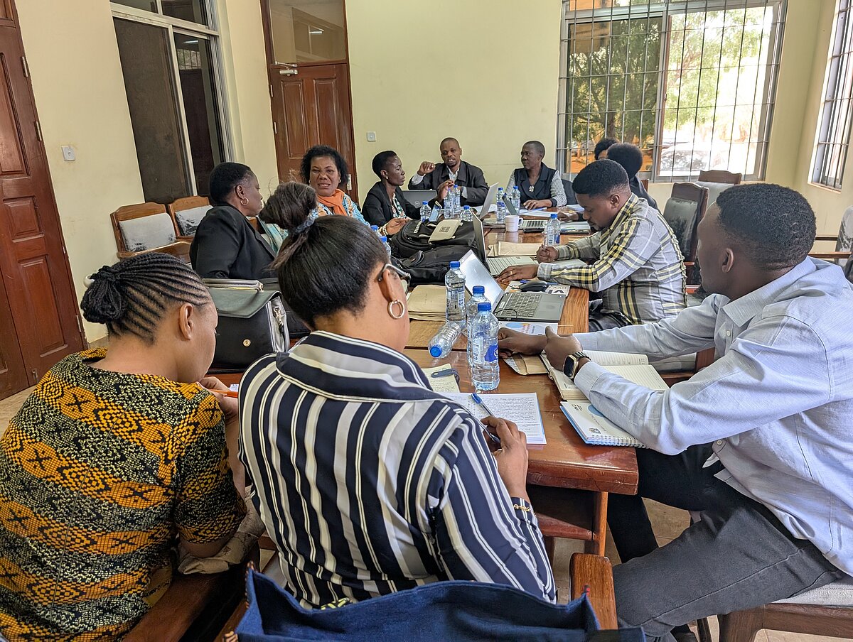 DVV International: Article